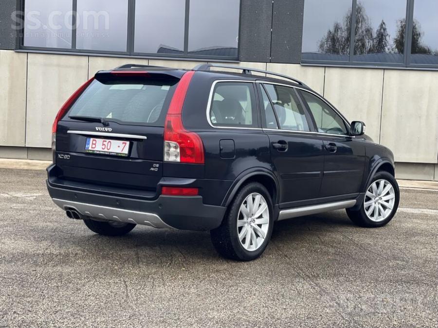 Zils Volvo XC90 2007 Rīga, ar dzinēja tilpumu 2.40 L un nobraukumu 432 tūkst. km par 5890 €, foto 7 vietnē AUTOMOTO.COM.LV