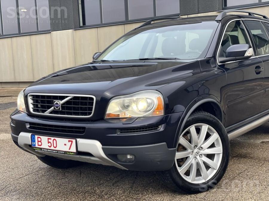 Zils Volvo XC90 2007 Rīga, ar dzinēja tilpumu 2.40 L un nobraukumu 432 tūkst. km par 5890 €, foto 8 vietnē AUTOMOTO.COM.LV
