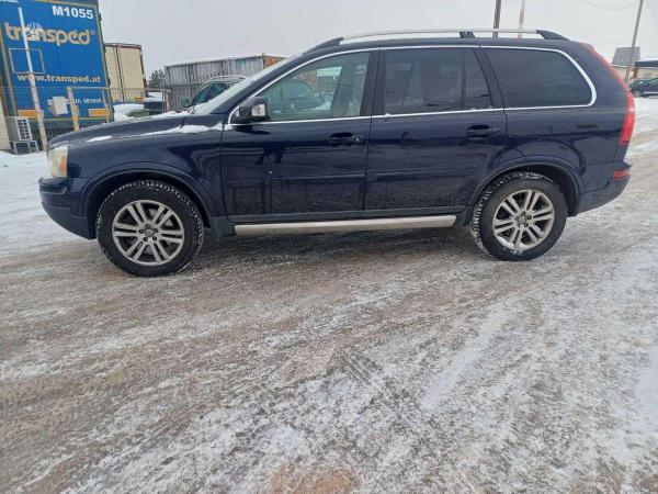 Zils Volvo XC90 2008 Viļņa, ar dzinēja tilpumu 2.40 L un nobraukumu 355 tūkst. km par 3999 €, foto 4 vietnē AUTOMOTO.COM.LV