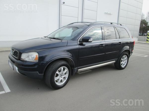 Blue Volvo XC90 2008 in Riga, with an engine capacity of 2.40 L and mileage of 352 thousand km for 4699 €, photo 2 on AUTOMOTO.COM.LV