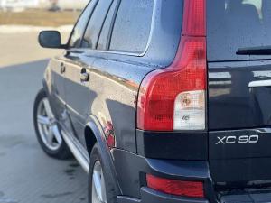 Zils Volvo XC90 2008 Rēzekne, ar dzinēja tilpumu 2.40 L un nobraukumu 269 tūkst. km par 6995 €, foto 8 vietnē AUTOMOTO.COM.LV