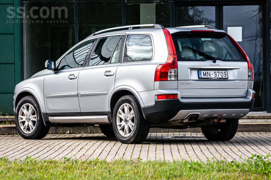 Zils Volvo XC90 2008 Tukums, ar dzinēja tilpumu 2.40 L un nobraukumu 470 tūkst. km par 3290 €, foto 4 vietnē AUTOMOTO.COM.LV