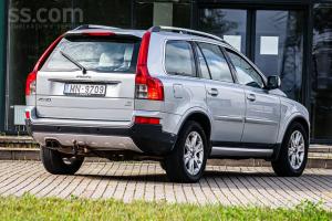 Zils Volvo XC90 2008 Tukums, ar dzinēja tilpumu 2.40 L un nobraukumu 470 tūkst. km par 3290 €, foto 5 vietnē AUTOMOTO.COM.LV