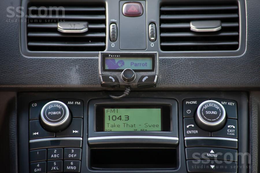 Zils Volvo XC90 2008 Tukums, ar dzinēja tilpumu 2.40 L un nobraukumu 470 tūkst. km par 3290 €, foto 17 vietnē AUTOMOTO.COM.LV