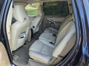 Zils Volvo XC90 2008 Alīta, ar dzinēja tilpumu 2.40 L un nobraukumu 330 tūkst. km par 5500 €, foto 4 vietnē AUTOMOTO.COM.LV