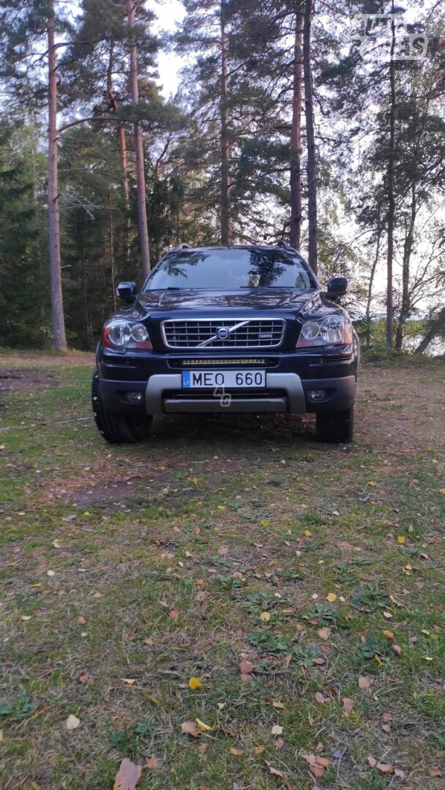 Blue Volvo XC90 2008 in Klaipeda, with an engine capacity of 3.20 L and mileage of 383 thousand km for 5500 €, photo 4 on AUTOMOTO.COM.LV