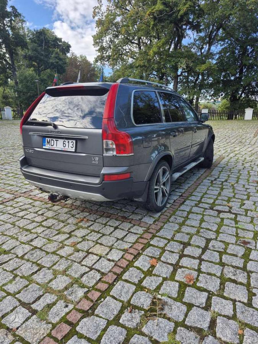 Blue Volvo XC90 2008 in Siauliai, with an engine capacity of 4.40 L and mileage of 242 thousand km for 5900 €, photo 5 on AUTOMOTO.COM.LV