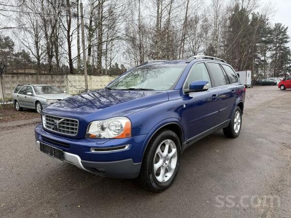 Blue Volvo XC90 2009 in Riga, with an engine capacity of 2.40 L and mileage of 267 thousand km for 7580 €, photo 1 on AUTOMOTO.COM.LV