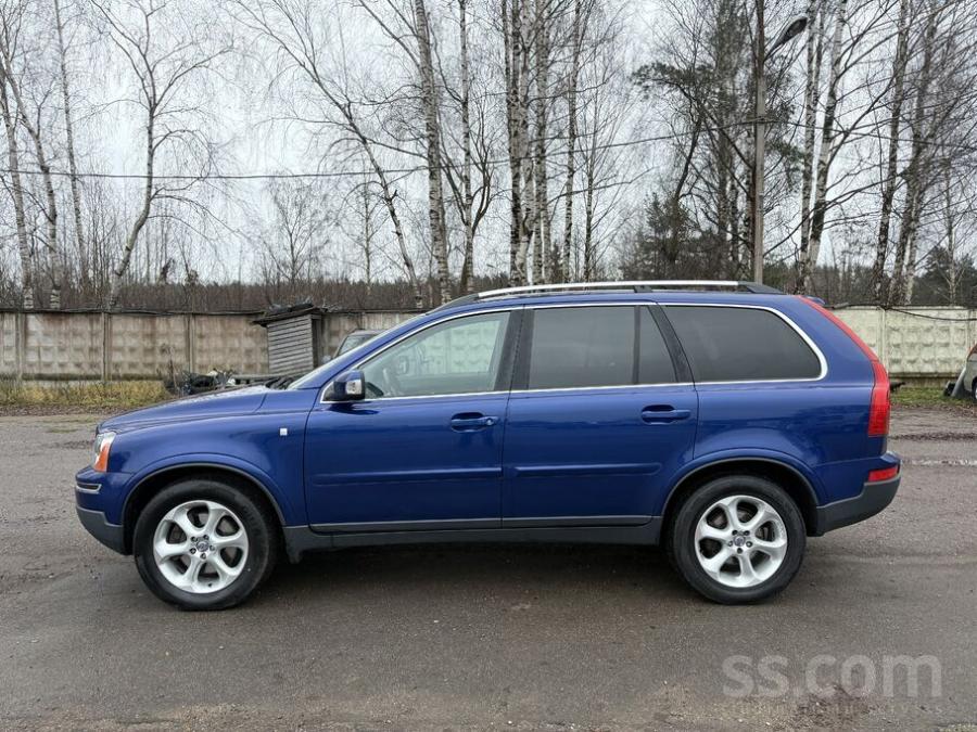 Zils Volvo XC90 2009 Rīga, ar dzinēja tilpumu 2.40 L un nobraukumu 267 tūkst. km par 7580 €, foto 7 vietnē AUTOMOTO.COM.LV