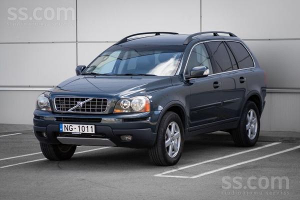 Zils Volvo XC90 2009 Rīga, ar dzinēja tilpumu 2.40 L un nobraukumu 300 tūkst. km par 7200 €, foto 1 vietnē AUTOMOTO.COM.LV