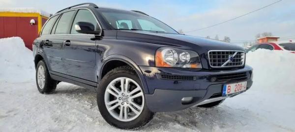 Zils Volvo XC90 2009 Rīga, ar dzinēja tilpumu 2.40 L un nobraukumu 249 tūkst. km par 9200 €, foto 8 vietnē AUTOMOTO.COM.LV