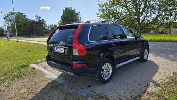 Zils Volvo XC90 2009 Rīga, ar dzinēja tilpumu 2.40 L un nobraukumu 381 tūkst. km par 5950 €, foto 5 vietnē AUTOMOTO.COM.LV