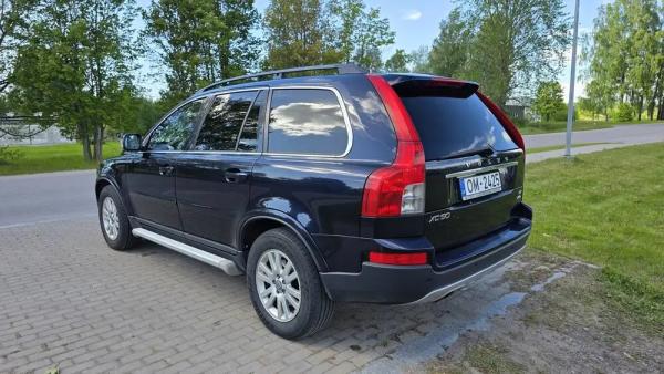 Zils Volvo XC90 2009 Rīga, ar dzinēja tilpumu 2.40 L un nobraukumu 381 tūkst. km par 5950 €, foto 7 vietnē AUTOMOTO.COM.LV