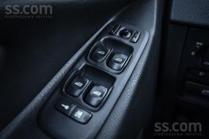 Blue Volvo XC90 2009 in Riga, with an engine capacity of 2.40 L and mileage of 300 thousand km for 5990 €, photo 27 on AUTOMOTO.COM.LV