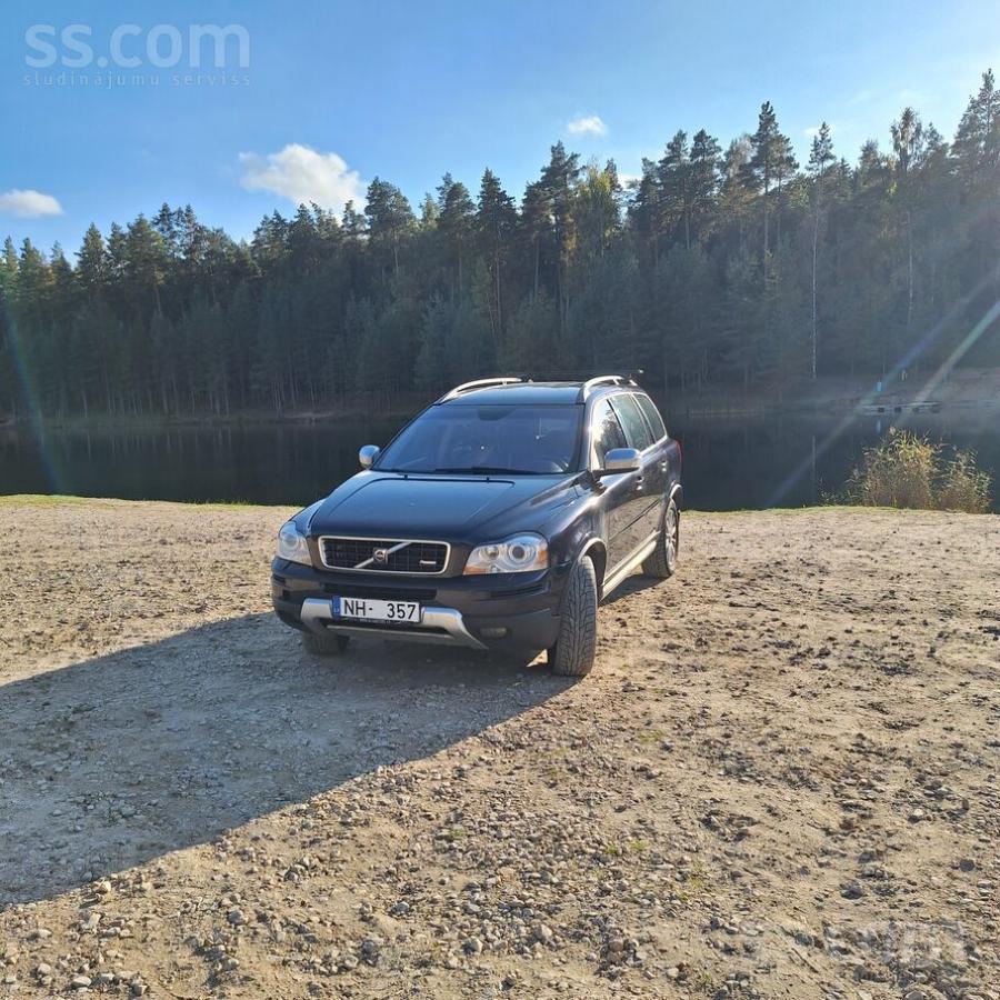 Zils Volvo XC90 2009 Ogre, ar dzinēja tilpumu 2.40 L un nobraukumu 368 tūkst. km par 6450 €, foto 4 vietnē AUTOMOTO.COM.LV