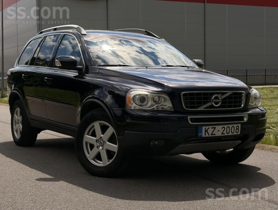 Zils Volvo XC90 2010 Rīga, ar dzinēja tilpumu 2.40 L un nobraukumu 286 tūkst. km par 8500 €, foto 3 vietnē AUTOMOTO.COM.LV