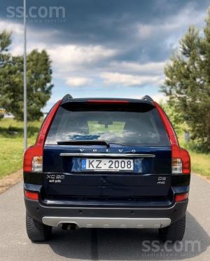 Zils Volvo XC90 2010 Rīga, ar dzinēja tilpumu 2.40 L un nobraukumu 286 tūkst. km par 8500 €, foto 7 vietnē AUTOMOTO.COM.LV
