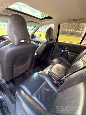 Zils Volvo XC90 2010 Rīga, ar dzinēja tilpumu 2.40 L un nobraukumu 286 tūkst. km par 8500 €, foto 11 vietnē AUTOMOTO.COM.LV