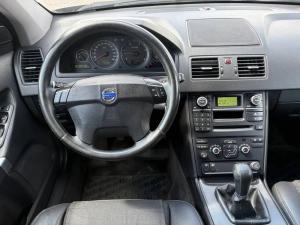 Zils Volvo XC90 2010 Daugavpils, ar dzinēja tilpumu 2.40 L un nobraukumu 238 tūkst. km par 7750 €, foto 11 vietnē AUTOMOTO.COM.LV