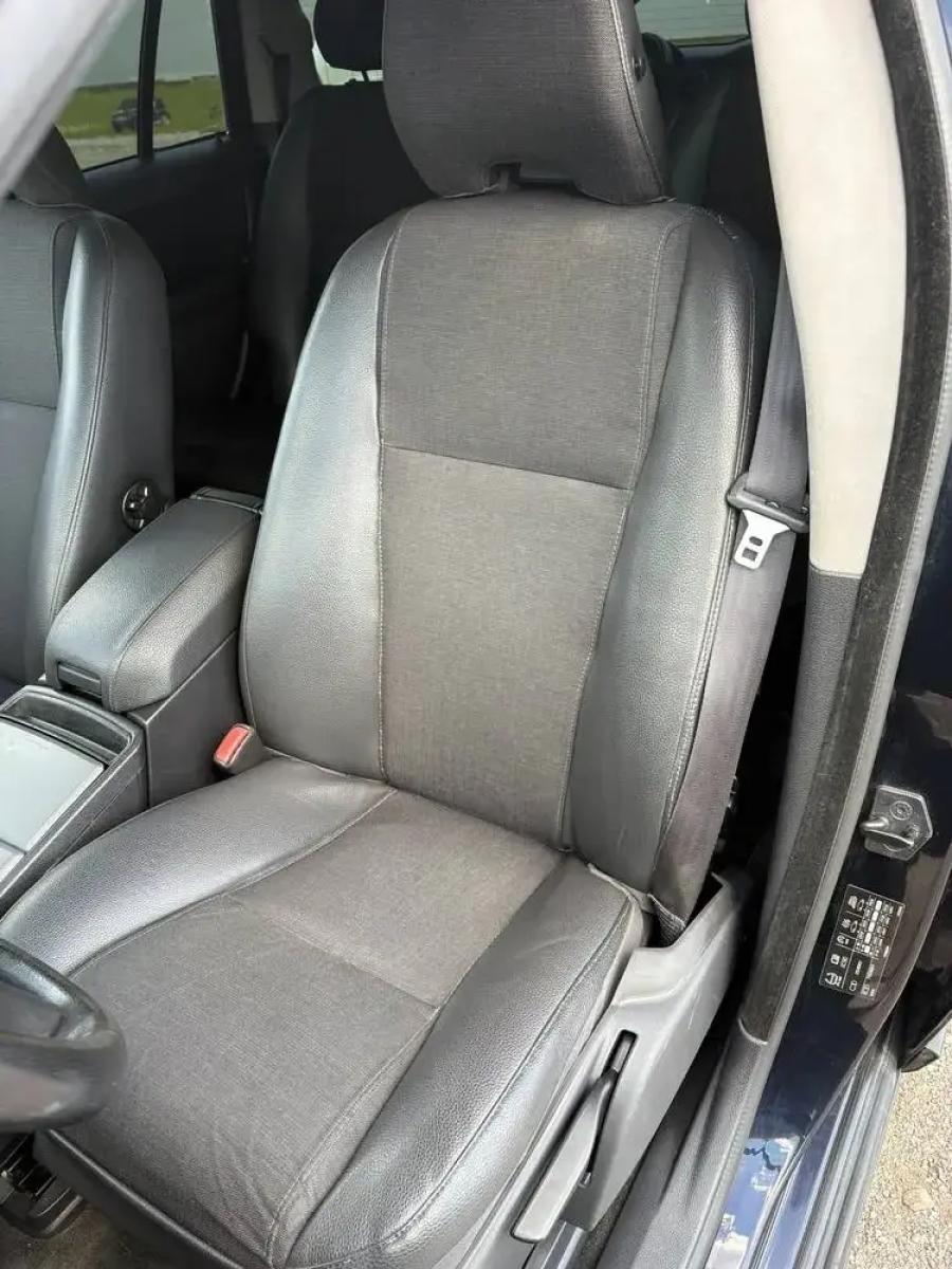 Zils Volvo XC90 2010 Daugavpils, ar dzinēja tilpumu 2.40 L un nobraukumu 238 tūkst. km par 7750 €, foto 17 vietnē AUTOMOTO.COM.LV