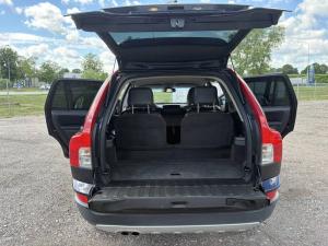 Zils Volvo XC90 2010 Daugavpils, ar dzinēja tilpumu 2.40 L un nobraukumu 238 tūkst. km par 7750 €, foto 24 vietnē AUTOMOTO.COM.LV