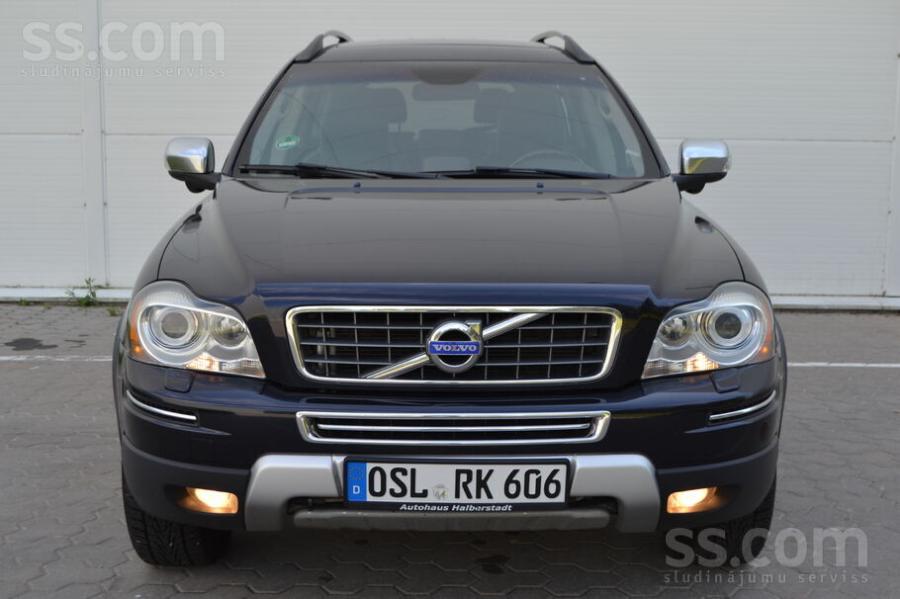 Zils Volvo XC90 2010 Rīga, ar dzinēja tilpumu 2.40 L un nobraukumu 353 tūkst. km par 9950 €, foto 3 vietnē AUTOMOTO.COM.LV