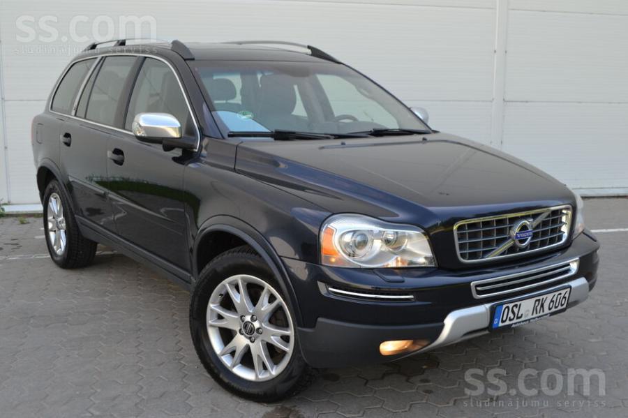 Zils Volvo XC90 2010 Rīga, ar dzinēja tilpumu 2.40 L un nobraukumu 353 tūkst. km par 9950 €, foto 4 vietnē AUTOMOTO.COM.LV