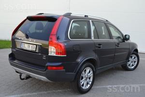 Zils Volvo XC90 2010 Rīga, ar dzinēja tilpumu 2.40 L un nobraukumu 353 tūkst. km par 9950 €, foto 7 vietnē AUTOMOTO.COM.LV