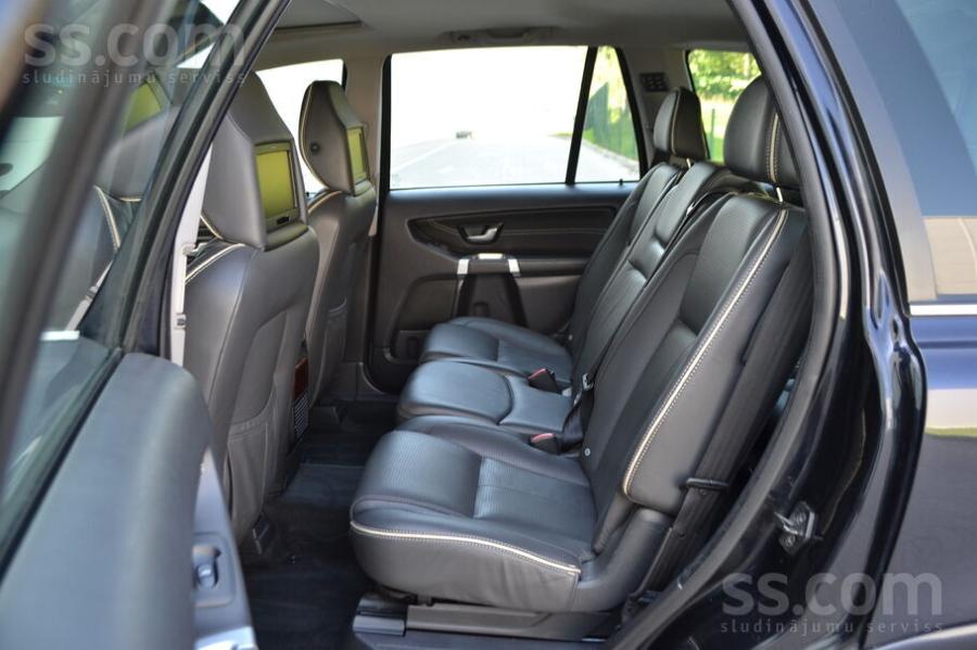 Zils Volvo XC90 2010 Rīga, ar dzinēja tilpumu 2.40 L un nobraukumu 353 tūkst. km par 9950 €, foto 12 vietnē AUTOMOTO.COM.LV
