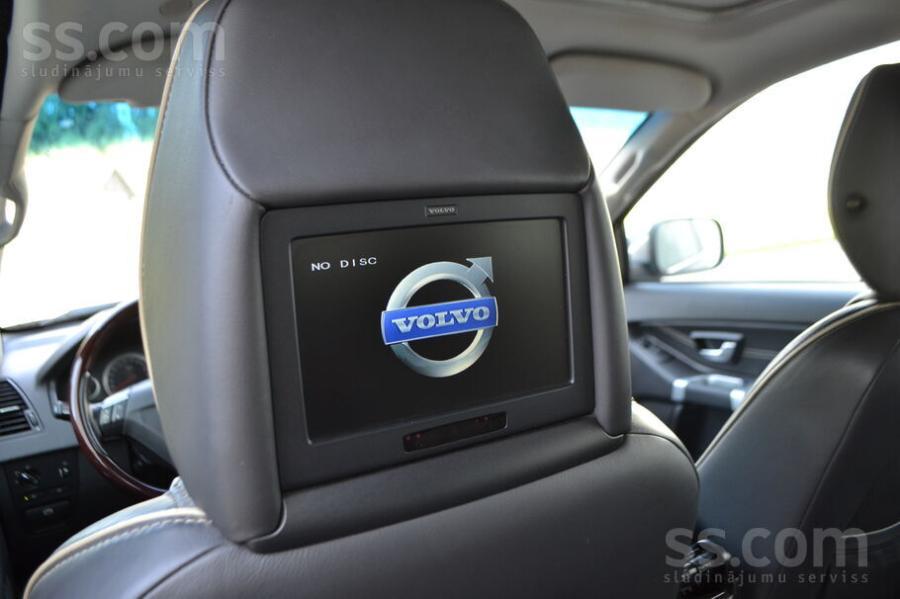 Zils Volvo XC90 2010 Rīga, ar dzinēja tilpumu 2.40 L un nobraukumu 353 tūkst. km par 9950 €, foto 25 vietnē AUTOMOTO.COM.LV