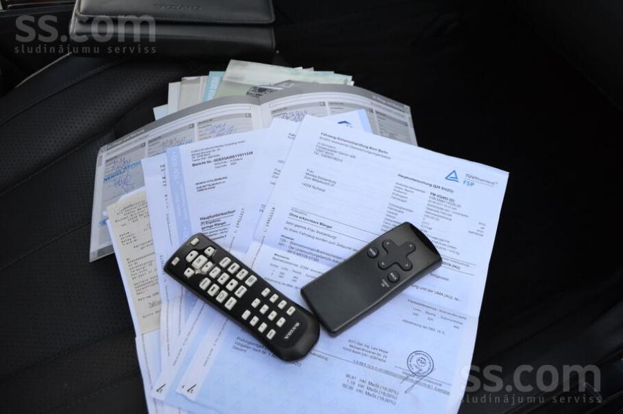 Zils Volvo XC90 2010 Rīga, ar dzinēja tilpumu 2.40 L un nobraukumu 353 tūkst. km par 9950 €, foto 29 vietnē AUTOMOTO.COM.LV