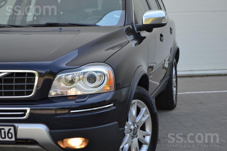 Zils Volvo XC90 2010 Rīga, ar dzinēja tilpumu 2.40 L un nobraukumu 353 tūkst. km par 9950 €, foto 30 vietnē AUTOMOTO.COM.LV