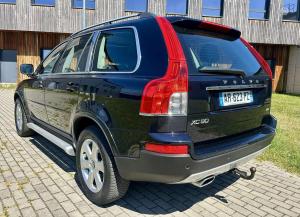 Blue Volvo XC90 2010 in Taurage, with an engine capacity of 2.40 L and mileage of 248 thousand km for 7900 €, photo 3 on AUTOMOTO.COM.LV