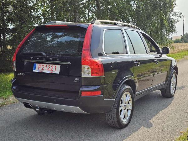 Blue Volvo XC90 2010 in Ariogala, with an engine capacity of 2.40 L and mileage of 260 thousand km for 9500 €, photo 5 on AUTOMOTO.COM.LV