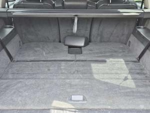 Zils Volvo XC90 2010 Ariogala, ar dzinēja tilpumu 2.40 L un nobraukumu 260 tūkst. km par 9500 €, foto 17 vietnē AUTOMOTO.COM.LV