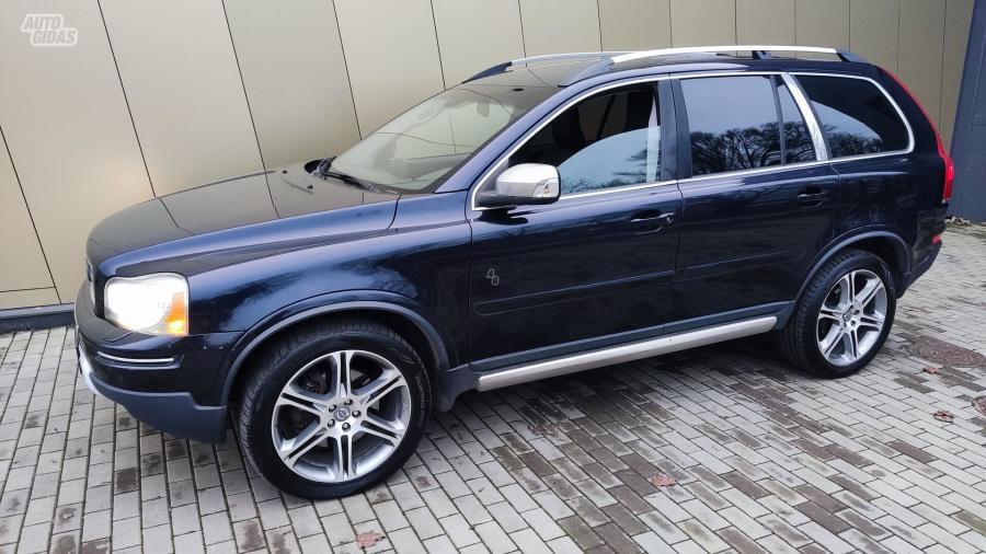 Zils Volvo XC90 2011 Kauņa, ar dzinēja tilpumu 2.40 L un nobraukumu 303 tūkst. km par 9750 €, foto 1 vietnē AUTOMOTO.COM.LV