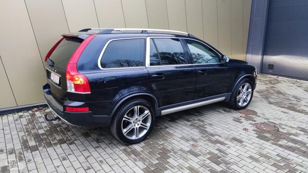Blue Volvo XC90 2011 in Kaunas, with an engine capacity of 2.40 L and mileage of 303 thousand km for 9750 €, photo 6 on AUTOMOTO.COM.LV