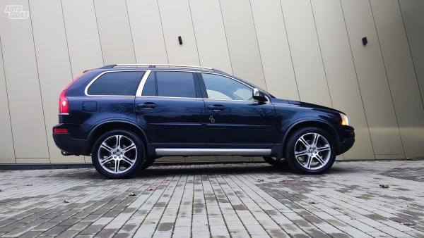 Blue Volvo XC90 2011 in Kaunas, with an engine capacity of 2.40 L and mileage of 303 thousand km for 9750 €, photo 7 on AUTOMOTO.COM.LV