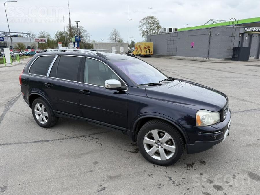 Zils Volvo XC90 2011 Rīga, ar dzinēja tilpumu 2.40 L un nobraukumu 359 tūkst. km par 8900 €, foto 3 vietnē AUTOMOTO.COM.LV