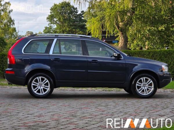 Blue Volvo XC90 2011 in Riga, with an engine capacity of 2.40 L and mileage of 312 thousand km for 9950 €, photo 6 on AUTOMOTO.COM.LV
