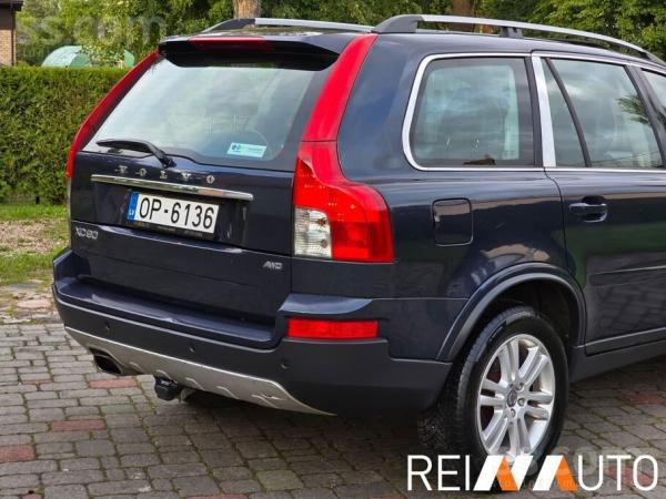 Blue Volvo XC90 2011 in Riga, with an engine capacity of 2.40 L and mileage of 312 thousand km for 9950 €, photo 10 on AUTOMOTO.COM.LV