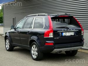 Zils Volvo XC90 2011 Rīga, ar dzinēja tilpumu 2.40 L un nobraukumu 271 tūkst. km par 9800 €, foto 5 vietnē AUTOMOTO.COM.LV