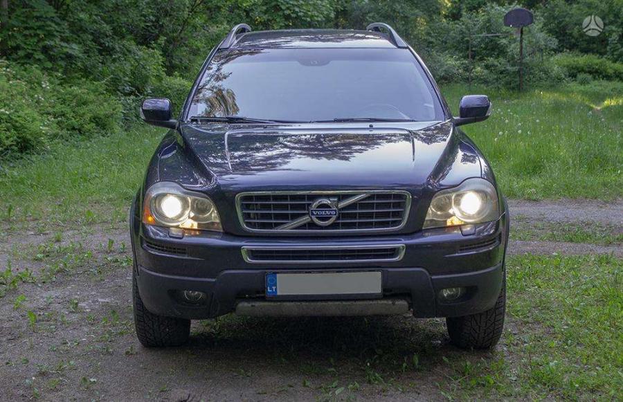 Zils Volvo XC90 2011 Viļņa, ar dzinēja tilpumu 2.40 L un nobraukumu 335 tūkst. km par 8100 €, foto 1 vietnē AUTOMOTO.COM.LV