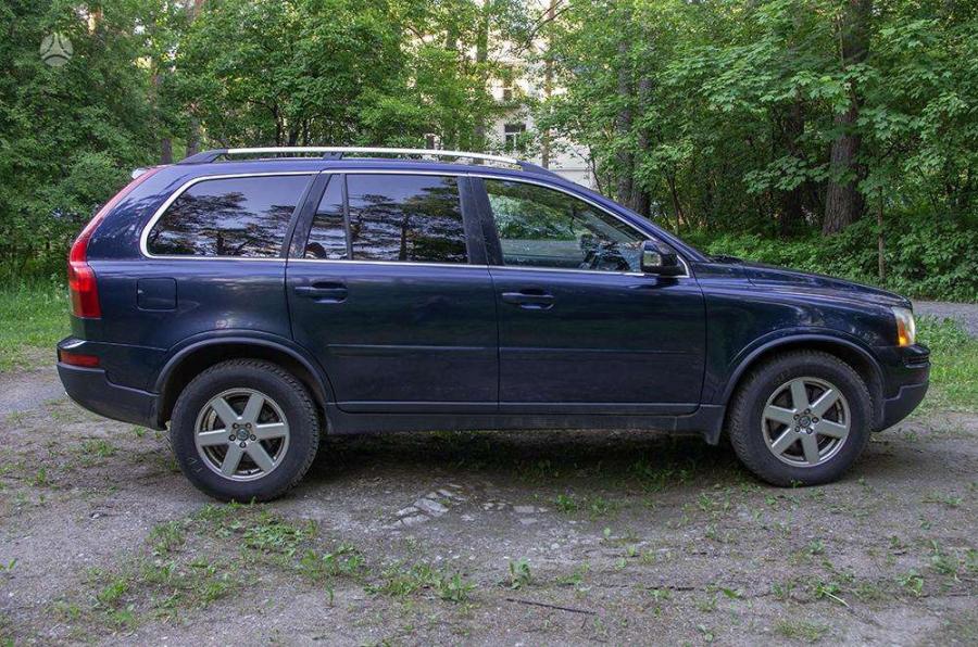 Zils Volvo XC90 2011 Viļņa, ar dzinēja tilpumu 2.40 L un nobraukumu 335 tūkst. km par 8100 €, foto 8 vietnē AUTOMOTO.COM.LV