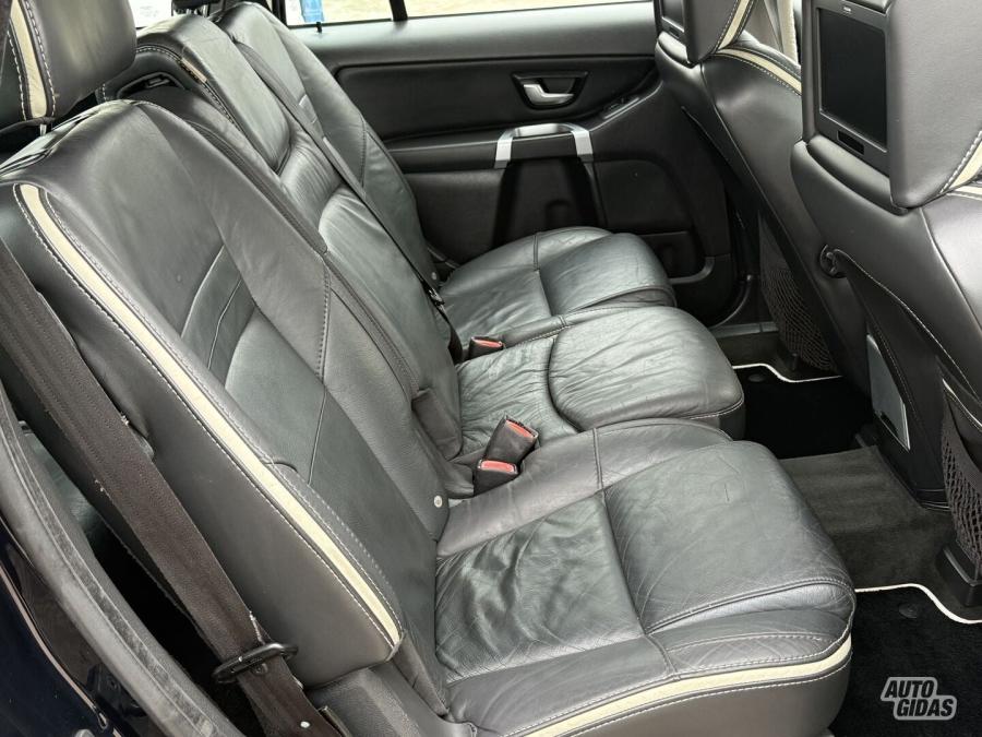 Zils Volvo XC90 2011 Tauragė, ar dzinēja tilpumu 2.40 L un nobraukumu 251 tūkst. km par 8300 €, foto 23 vietnē AUTOMOTO.COM.LV