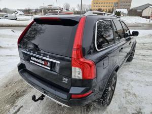 Blue Volvo XC90 2012 in Siauliai, with an engine capacity of 2.40 L and mileage of 281 thousand km for 11950 €, photo 7 on AUTOMOTO.COM.LV