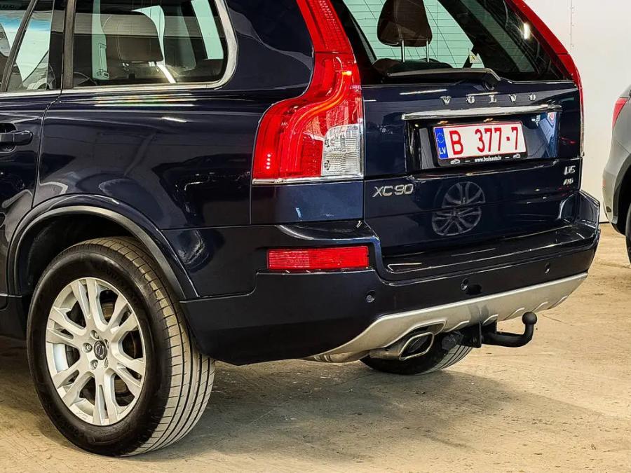 Zils Volvo XC90 2012 Jūrmala, ar dzinēja tilpumu 2.40 L un nobraukumu 338 tūkst. km par 12450 €, foto 11 vietnē AUTOMOTO.COM.LV