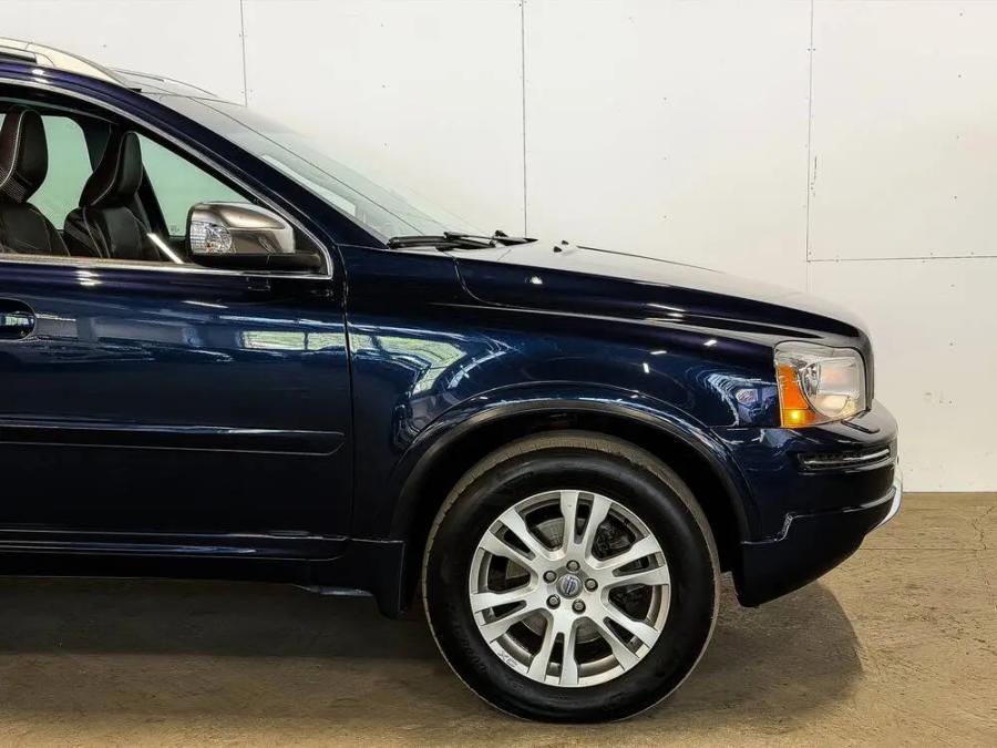 Zils Volvo XC90 2012 Jūrmala, ar dzinēja tilpumu 2.40 L un nobraukumu 338 tūkst. km par 12450 €, foto 19 vietnē AUTOMOTO.COM.LV