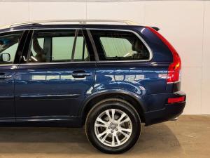 Zils Volvo XC90 2012 Jūrmala, ar dzinēja tilpumu 2.40 L un nobraukumu 338 tūkst. km par 12450 €, foto 22 vietnē AUTOMOTO.COM.LV