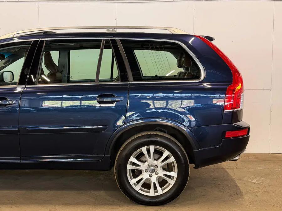 Zils Volvo XC90 2012 Jūrmala, ar dzinēja tilpumu 2.40 L un nobraukumu 338 tūkst. km par 12450 €, foto 22 vietnē AUTOMOTO.COM.LV